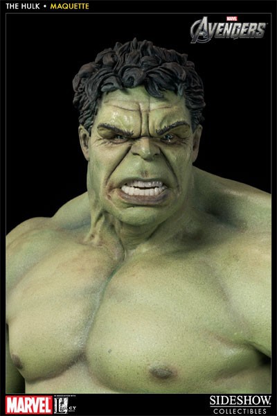 One lucky AICNer is gonna win this kick-ass Avengers Hulk statue from ...