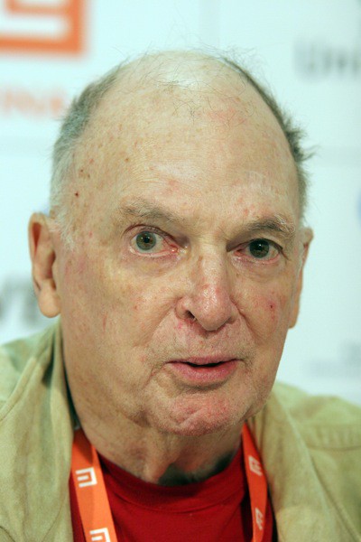 Lorenzo Semple, Jr. 1923 - 2014