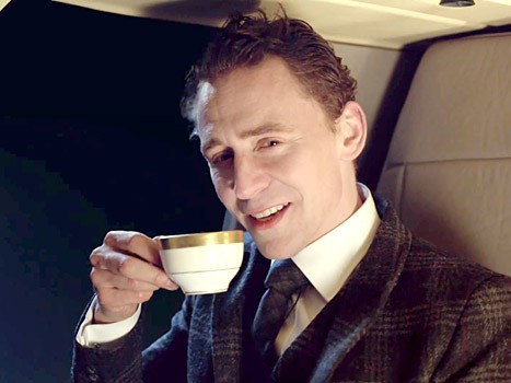 Loki vs. King Kong in SKULL ISLAND!