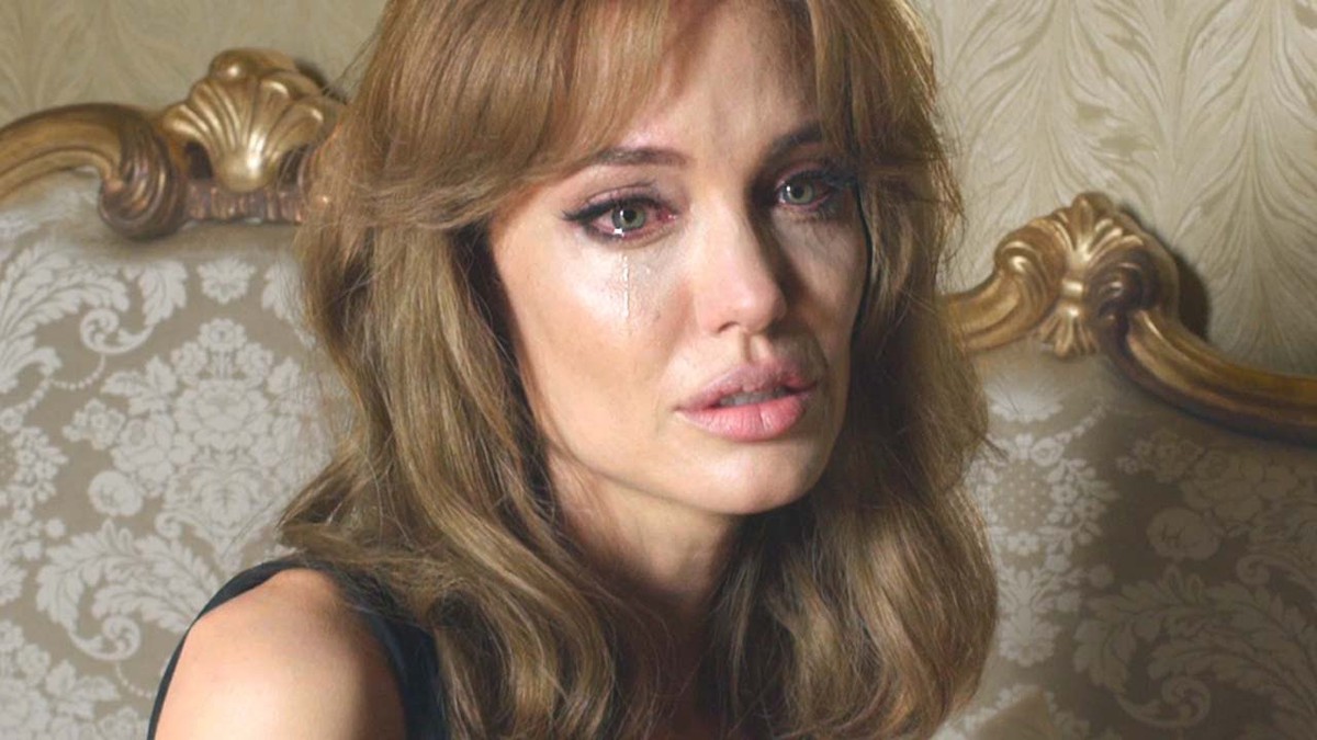 Angelina Jolie and Brad Pitt's By The Sea gets a new, feel good trailer!