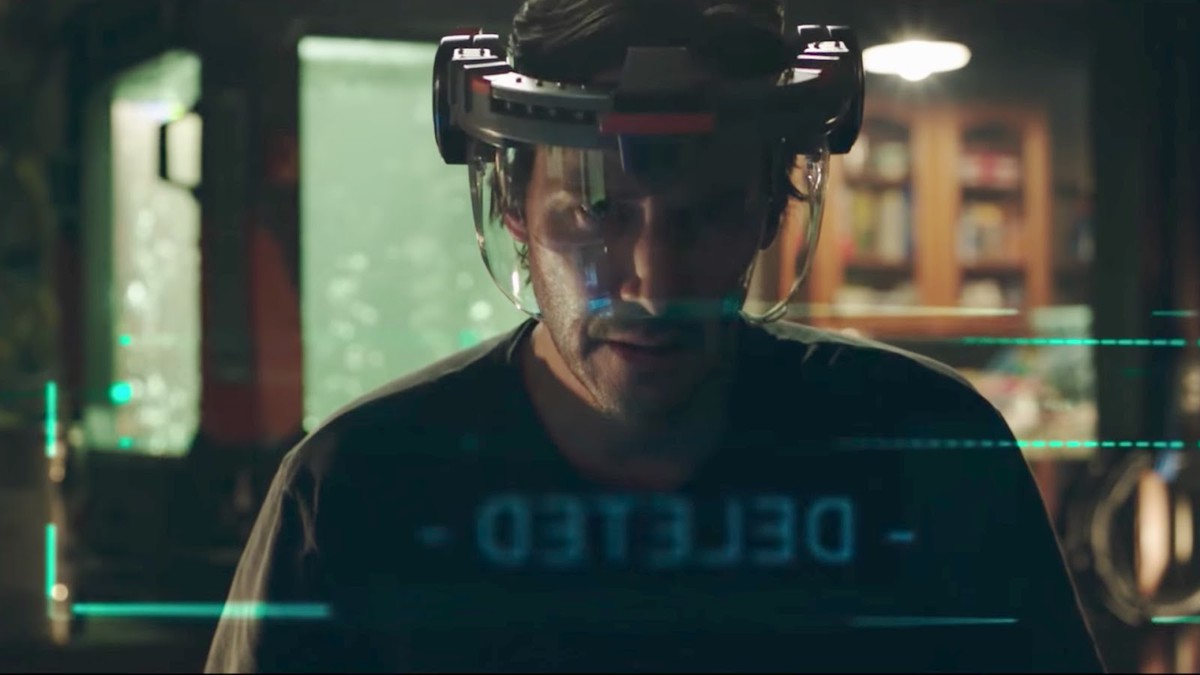 See Keanu Reeves' "REPLICAS" Newest Trailer